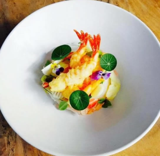 Een walking dinner aan huis bestaat uit meerdere kleine gerechten